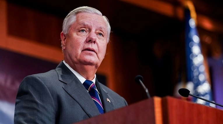 Trumpov saveznik: Ako Putin odbije mirovni sporazum, moramo ići do ...